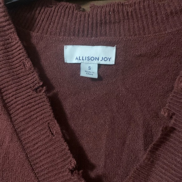 Evereve | Sweaters | Burgundy Distressed Cardigan Sweater Evereve ...